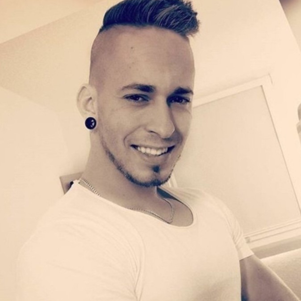 Christian Linke's Instagram, Twitter & Facebook on IDCrawl