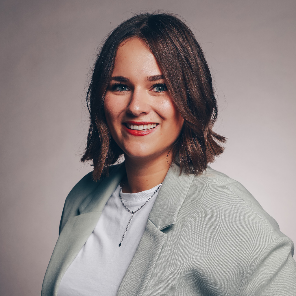 Eppler aus Hamburg in der Personensuche von Das Telefonbuch