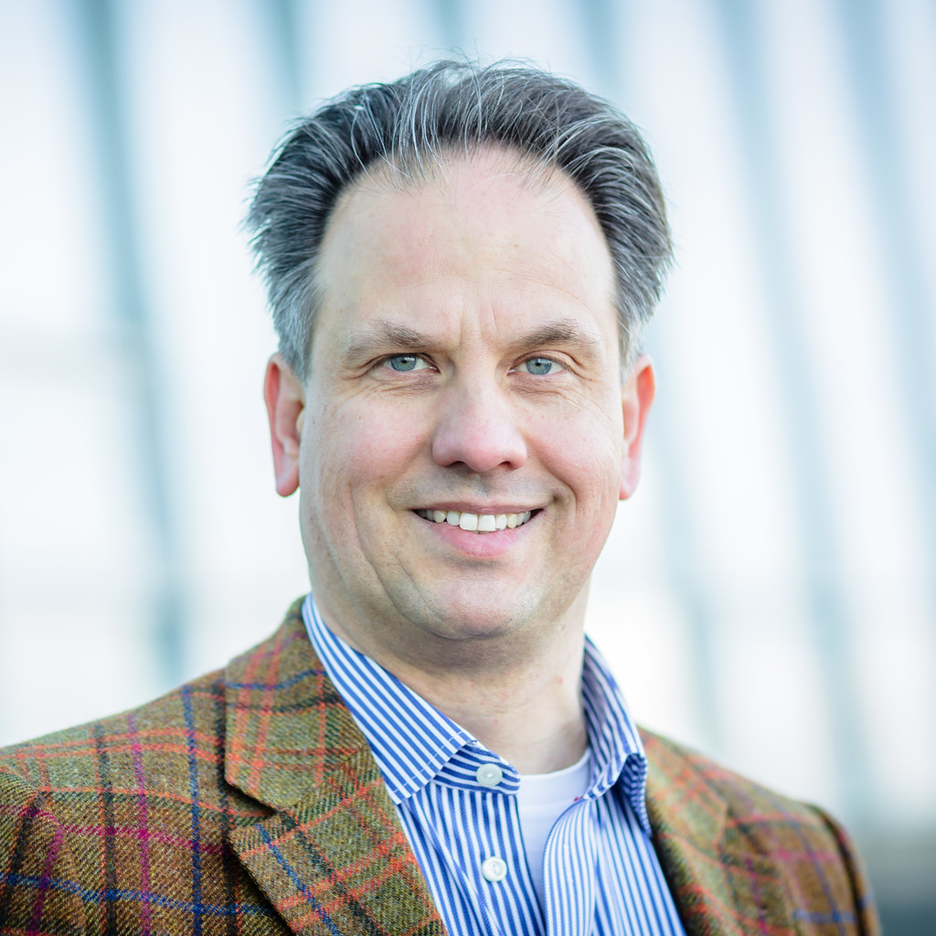 Gerrit Graf - Bereichsleiter IT und technische Infrastruktur - TNG ...