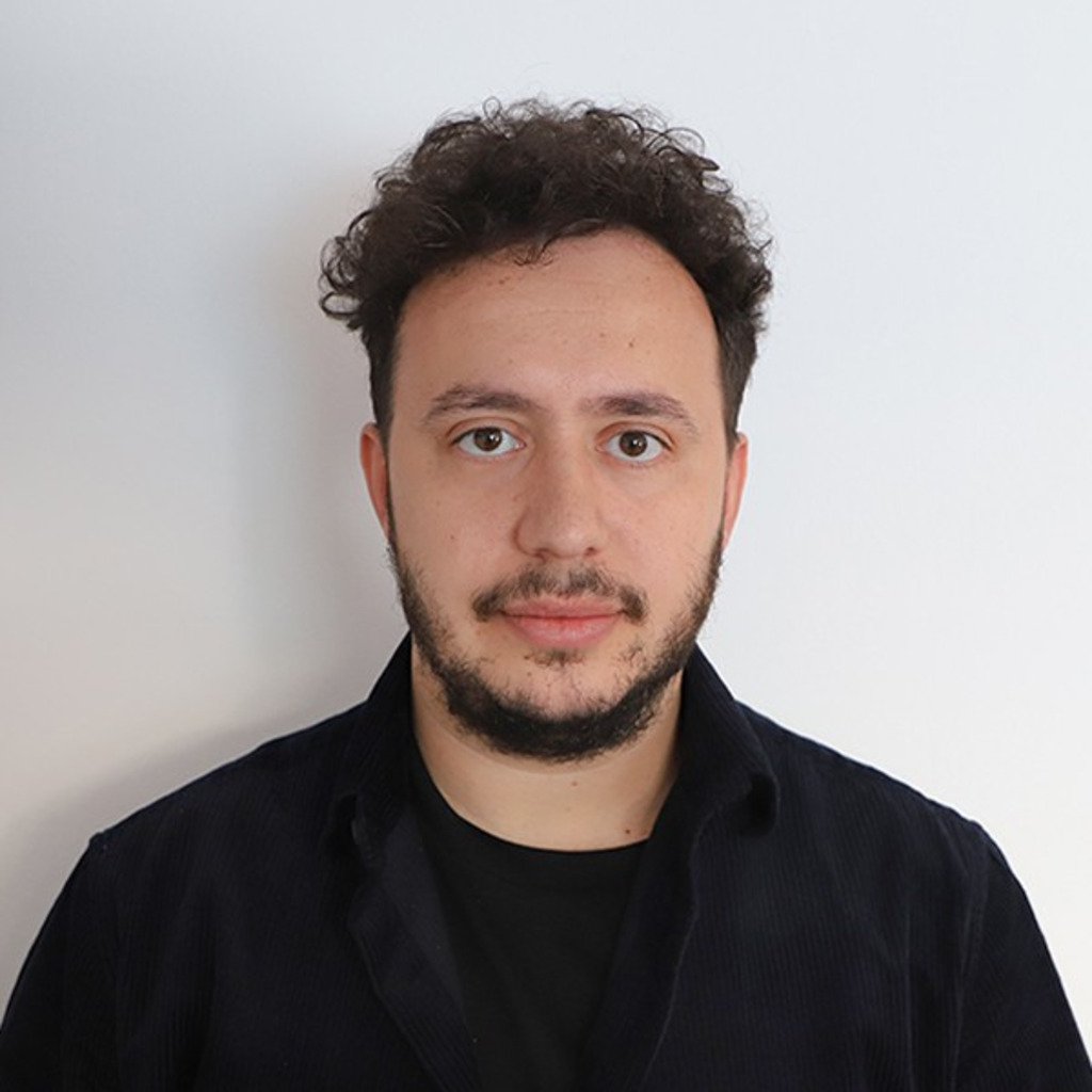 artan xhaha - Senior Graphic Designer - Lart Design Studio | XING