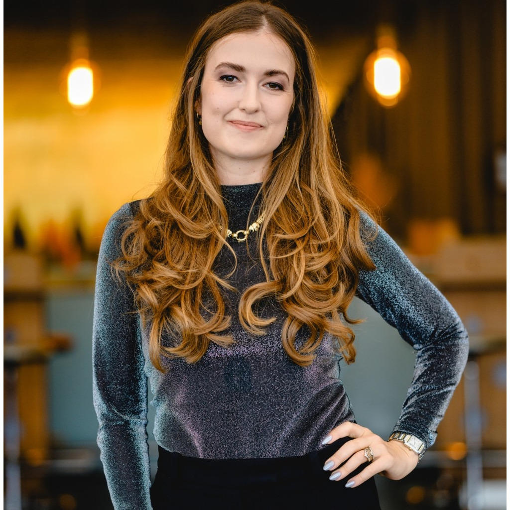 Julia Houben - Betriebsleitung - TeamEscape | XING