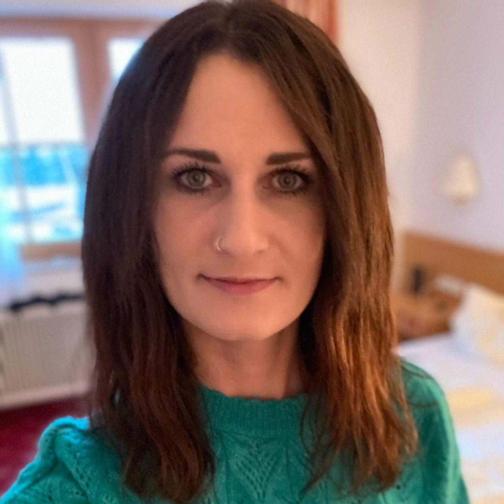 Sarah Tischmacher - Stellvertretende Qualitätsleiterin - Röhm GmbH | XING