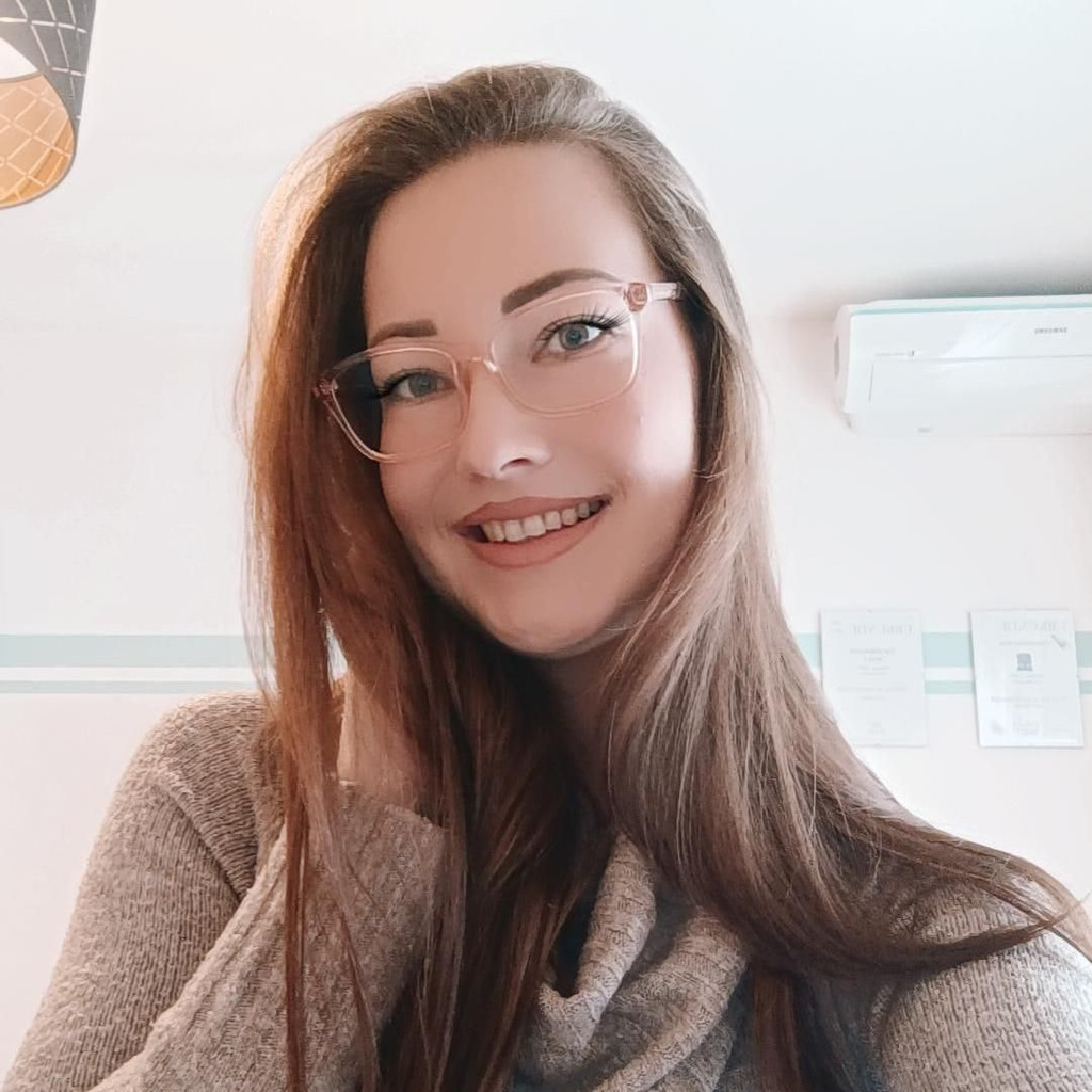 Selina Schöninger - Selbständigerwerbende - Selina Schöninger | XING