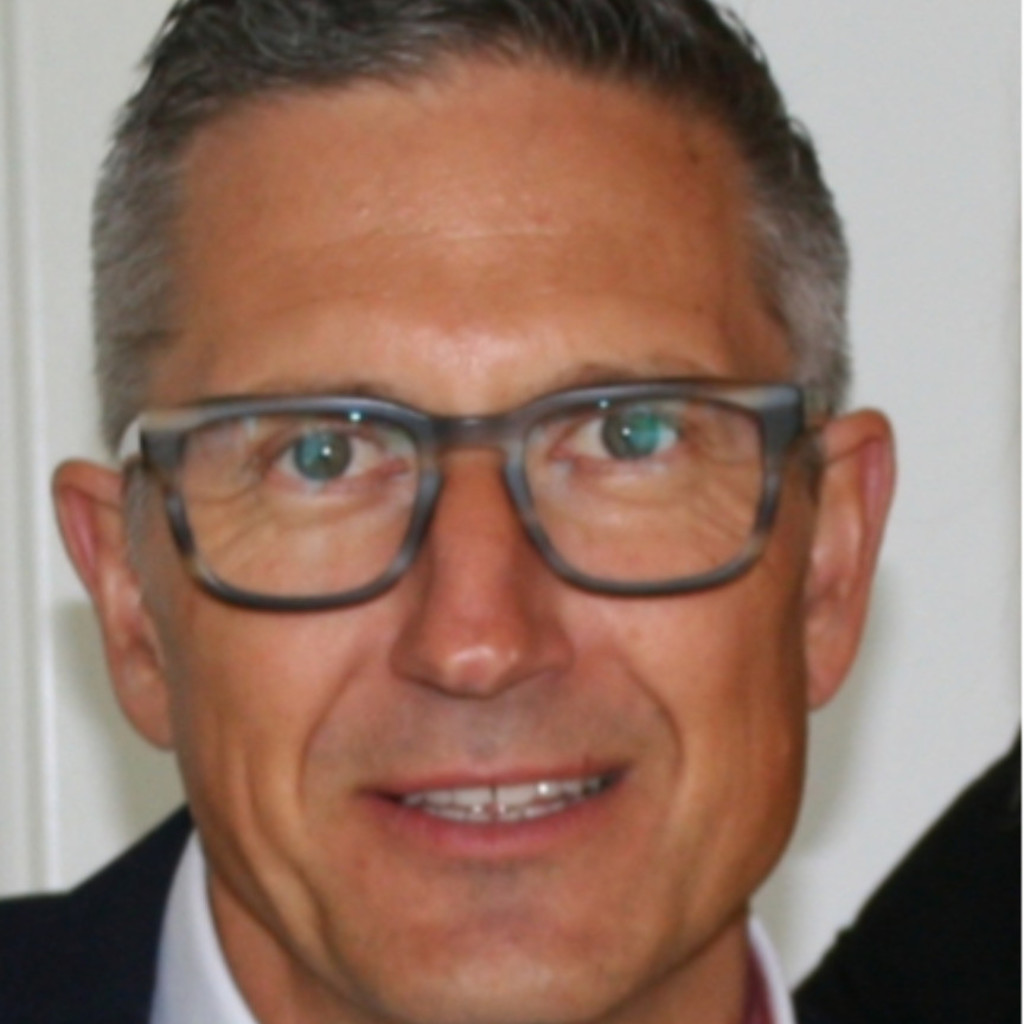 Christian Beckmann - Zahntechnikermeister - PlusDental | XING