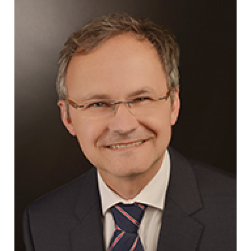 Dr. Christian Vitt - Gründer und Geschäftsführender Partner - cross ...