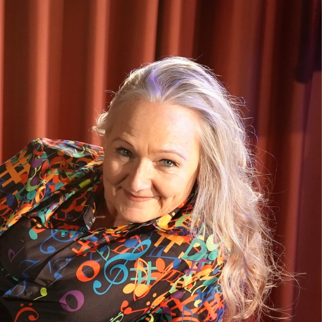 Joy C. Green - Gesangs-Coach, Komponistin - Institut Green Voices | XING