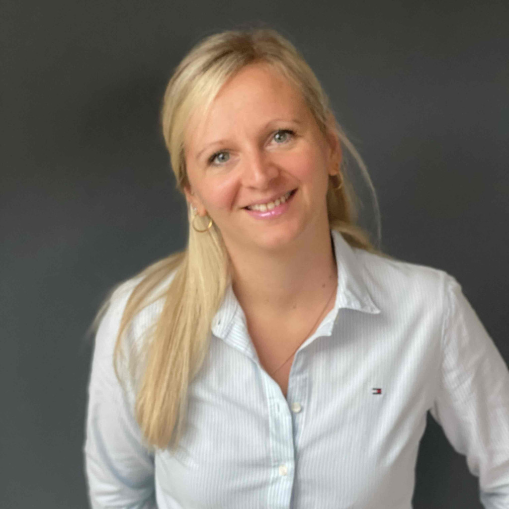 Elisa Wolf - Projektmanager Supply Chain - Smiths Detection | XING