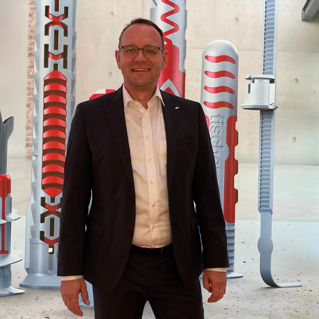 Marco Gundacker: Ausbildung und Berufserfahrung | XING