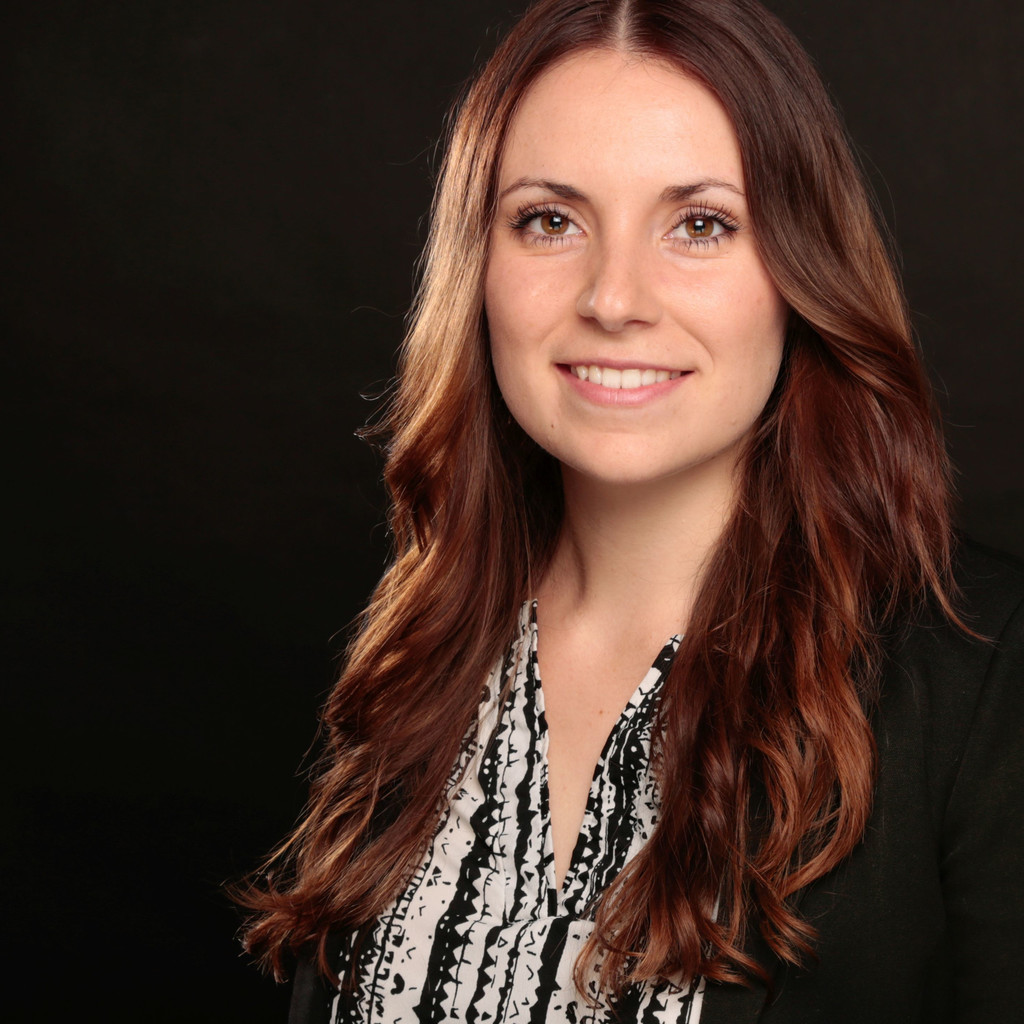 Laura Bohm's Instagram, Twitter & Facebook on IDCrawl