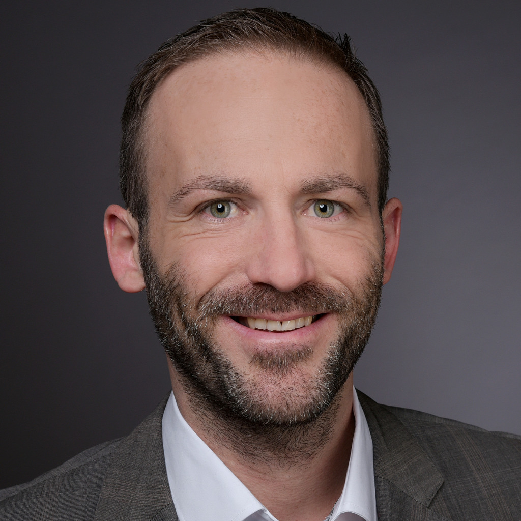 Dr. Christian Hoffmann - Digital Transformation Manager / Data Scientist - BASF SE - We create ...