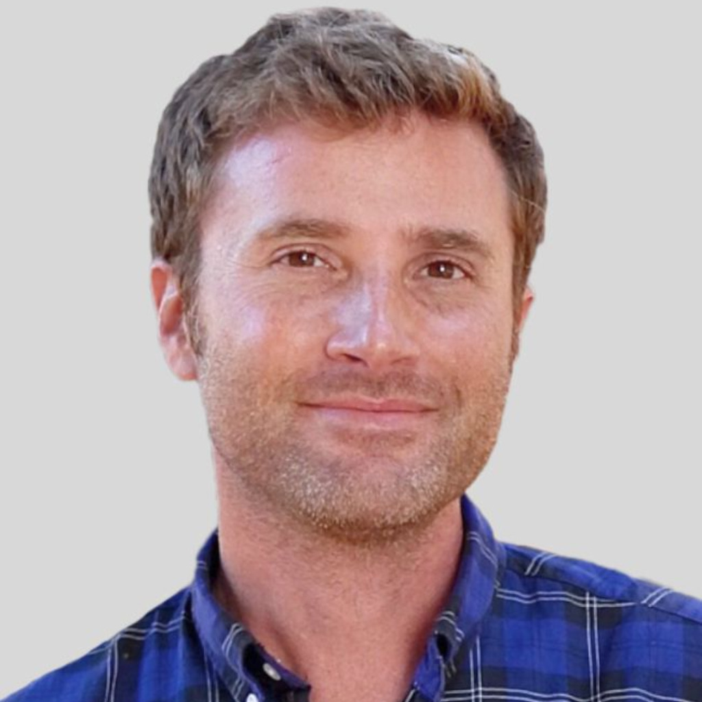 Noah Whitman - Content Writer and Analyst - marketing | XING