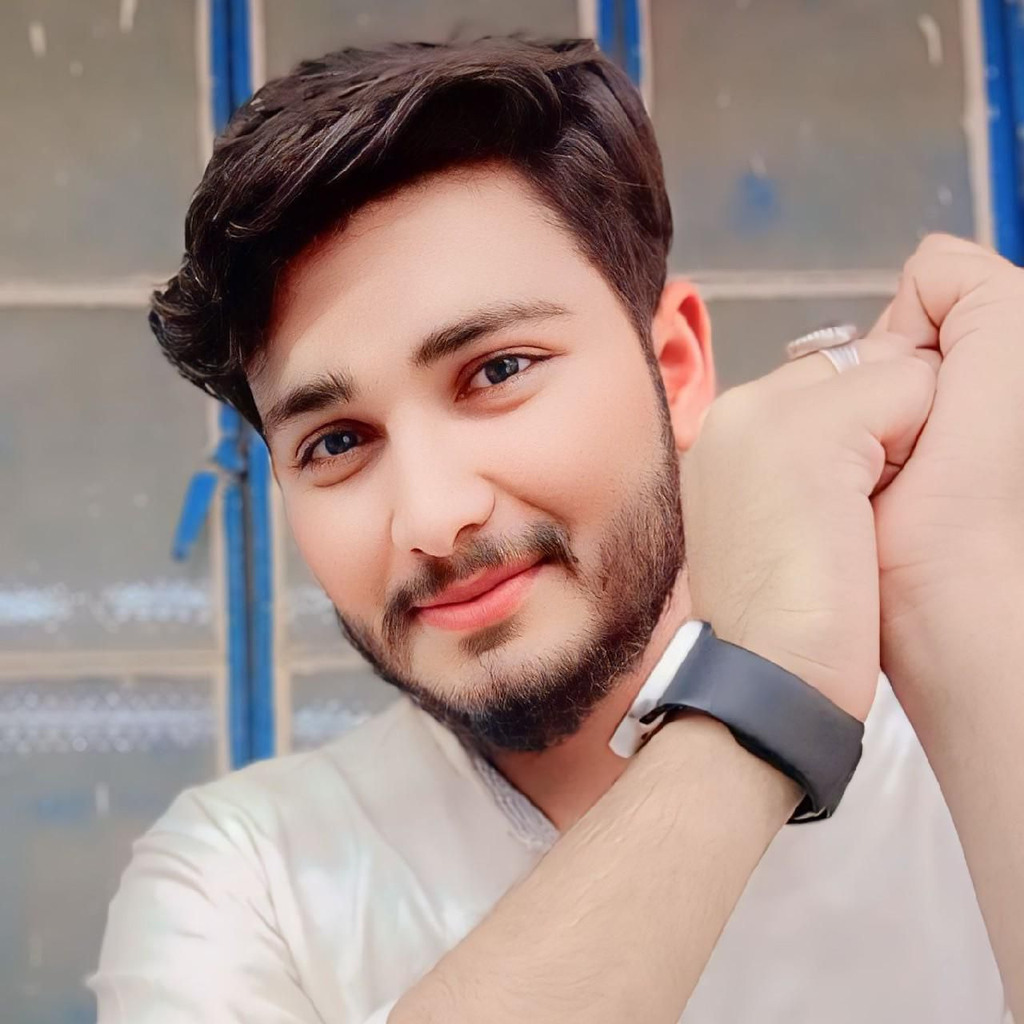 Ali Malik - footwear designer - footwear designer | XING