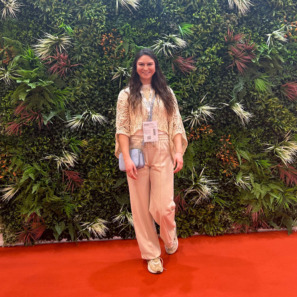 Caroline Hartmann - Produktmanager - Szaidel Cosmetic GmbH | XING