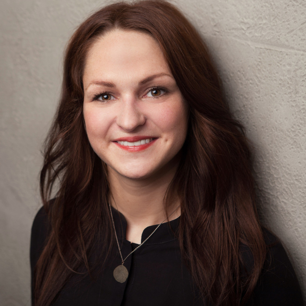 Karolin Volke - Produktmanagerin Sourcing, Bauerfeind Sports ...