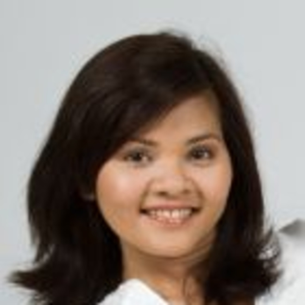 Que Phuong Pham - Credit Analyst - UniCredit Bank AG | XING