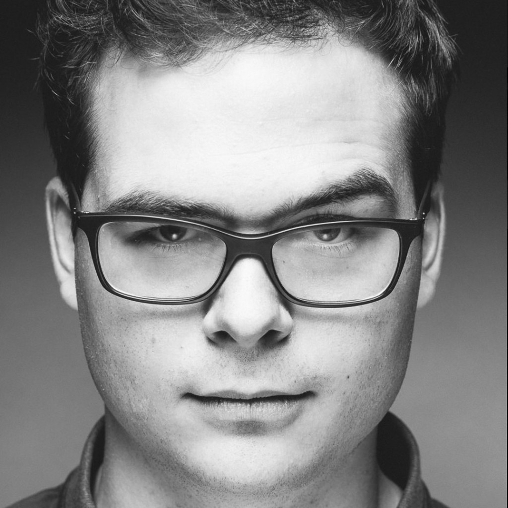 Moritz Scheer - Fotograf - Moritz Scheer, Scheer a Moment | XING