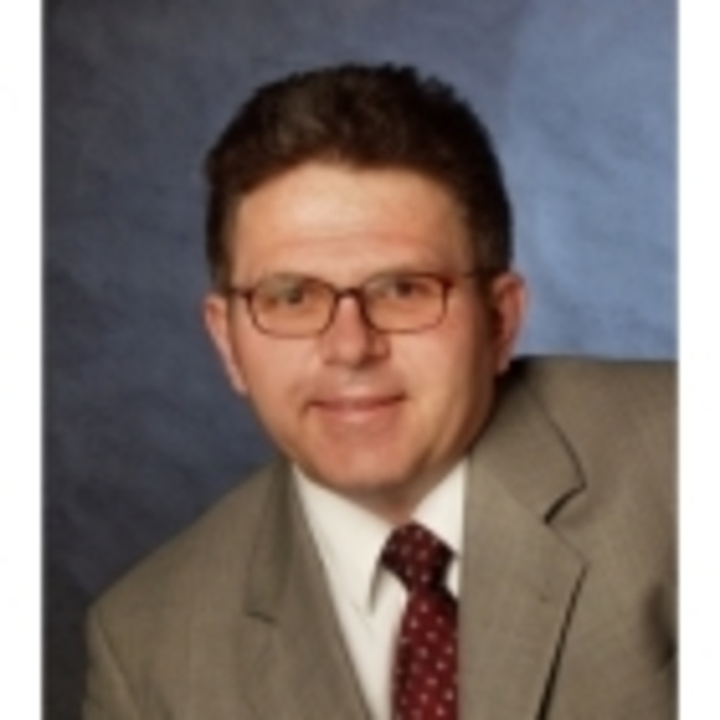 Paul Knott - Geschäftsstellenleiter Bayern - Robotron Datenbank ...