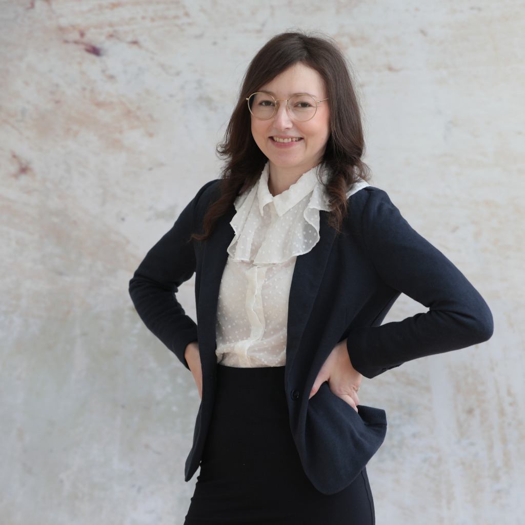 Jennifer Seifert - Vertriebsassistent - AXXCON GmbH & Co. KG | XING