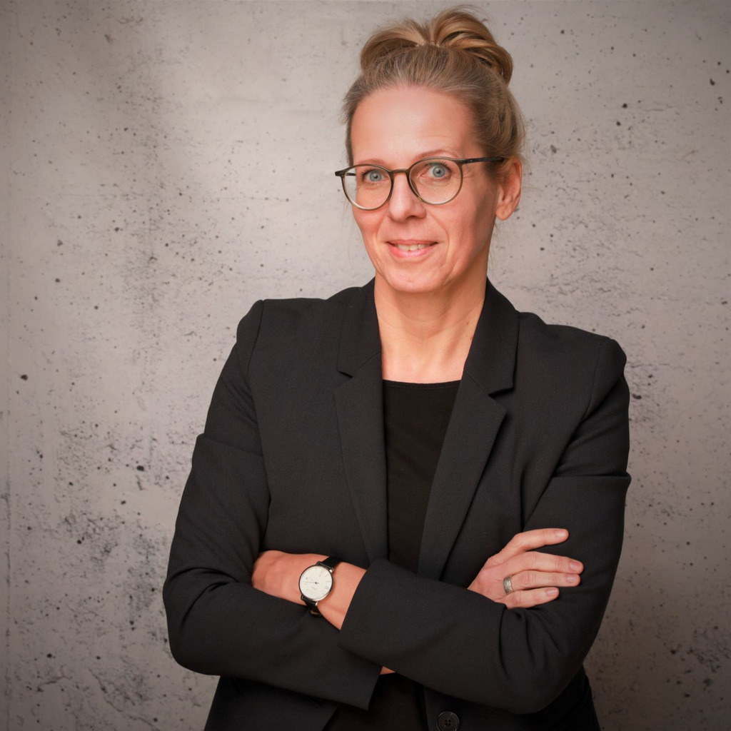 Andrea Stier: Ausbildung und Berufserfahrung | XING