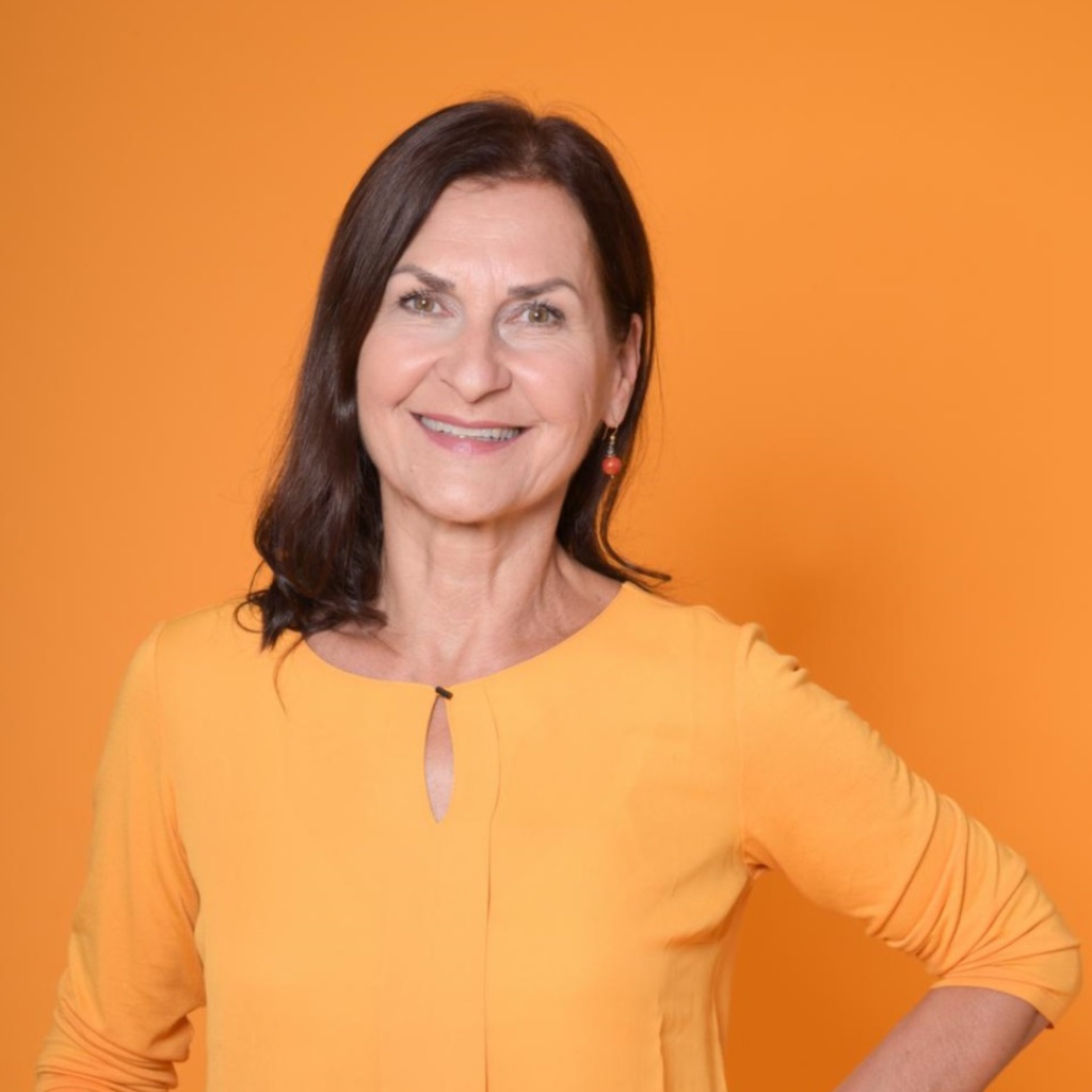 Ava Hauser - selbständig - Ava Hauser advice + experience | XING