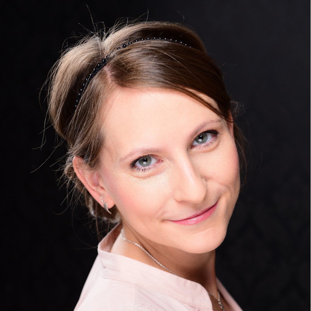 Michaela Schmidt's Instagram, Twitter & Facebook on IDCrawl