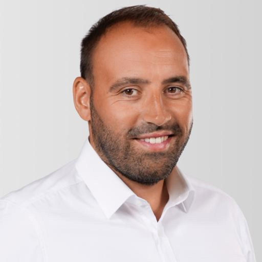 Nick Bauer - Verkauf Transporter & Vans - Autohaus Ebert GmbH & Co. KG ...