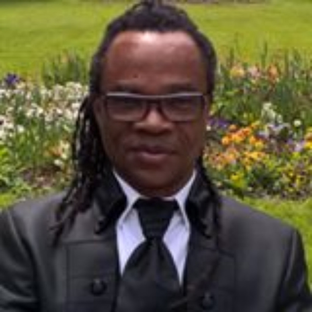 Lenge MPUNGA - Softwareentwickler - Raiffeisen Software GmbH | XING