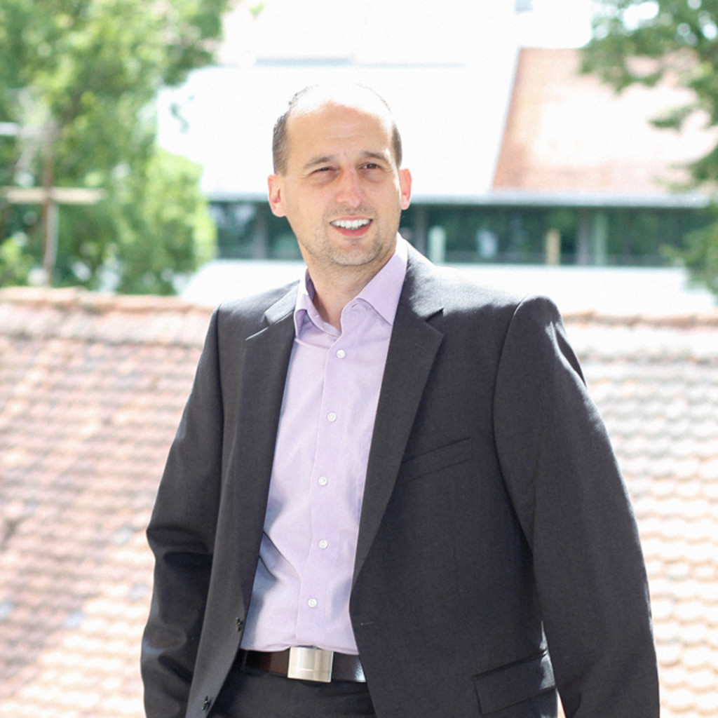 Oliver Teichmann in der Personensuche von Das Telefonbuch