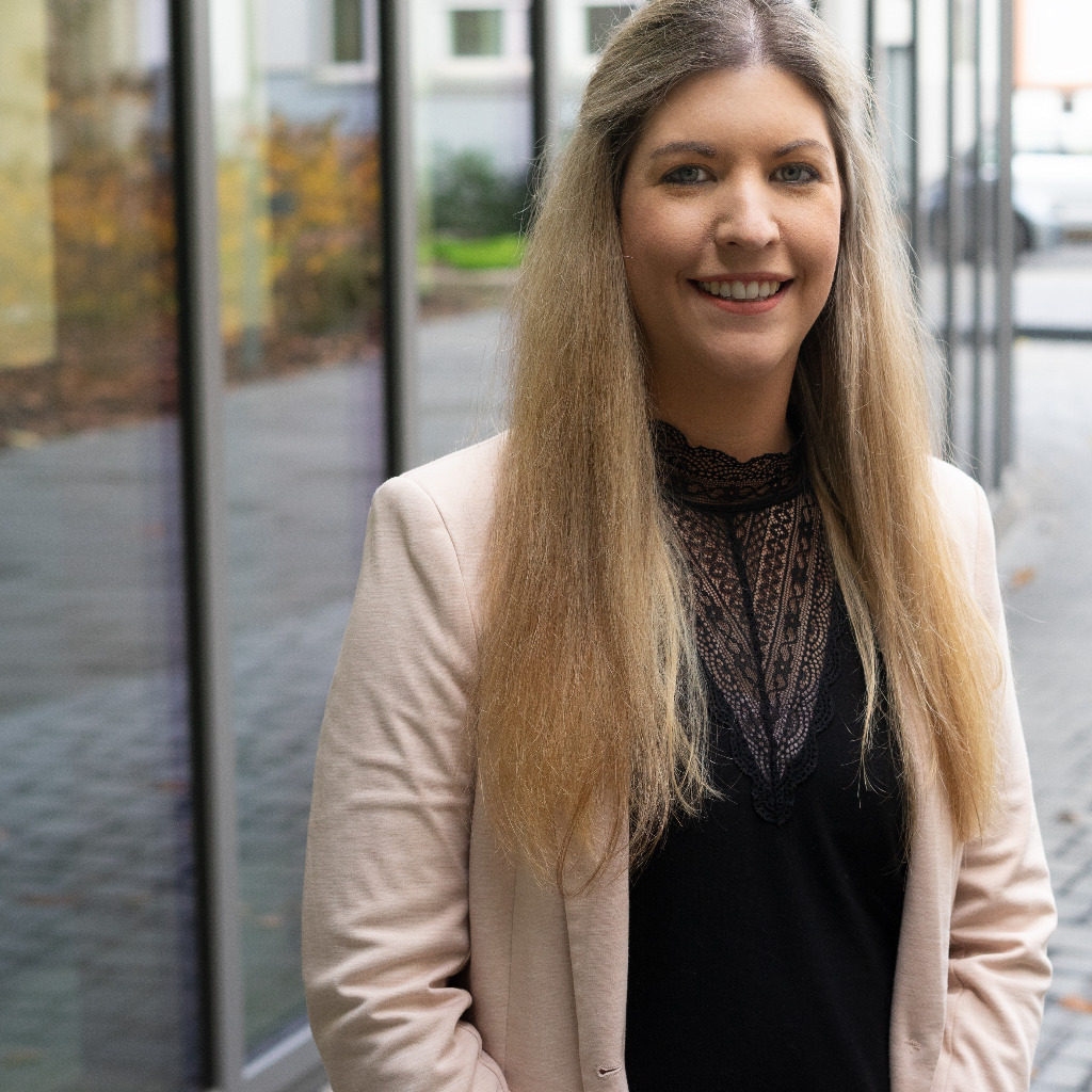 Madeline Link-Reinheimer - Lehrerin für berufliche Schulen, Gesundheit ...