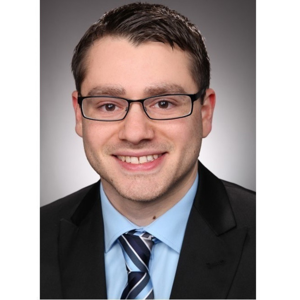 Feuerhahn in der Personensuche von Das Telefonbuch