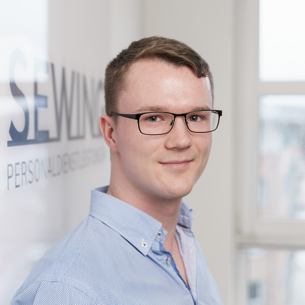 Robert Behrens - Abteilungsleiter Recruiting - Sewing ...