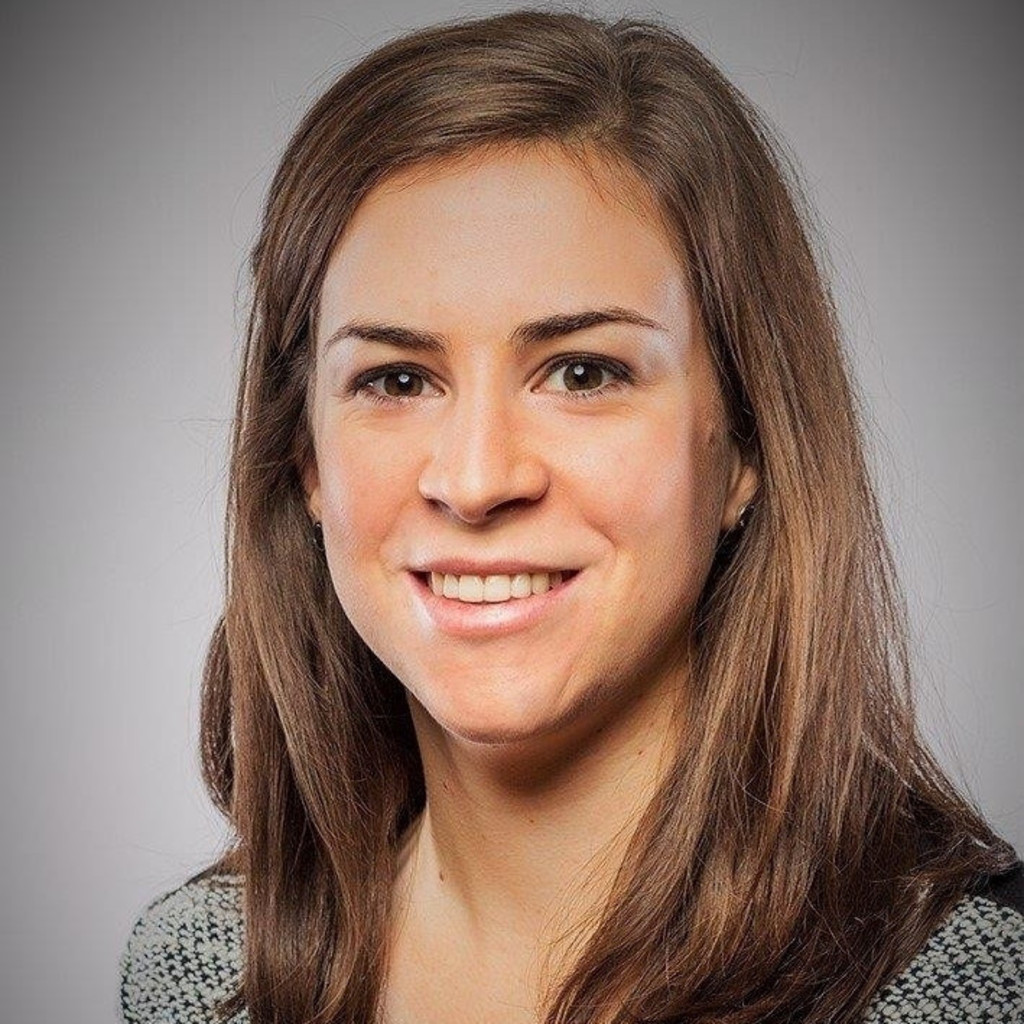 Julia Stritzelberger - Sachbearbeiterin Abwicklung - DURST MALZ ...