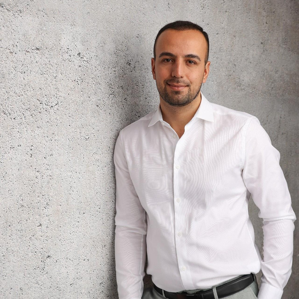 Ehsan Farahmand - Leiter Kompetenzteam Warmblechumformung - Institut für Umformtechnik und ...