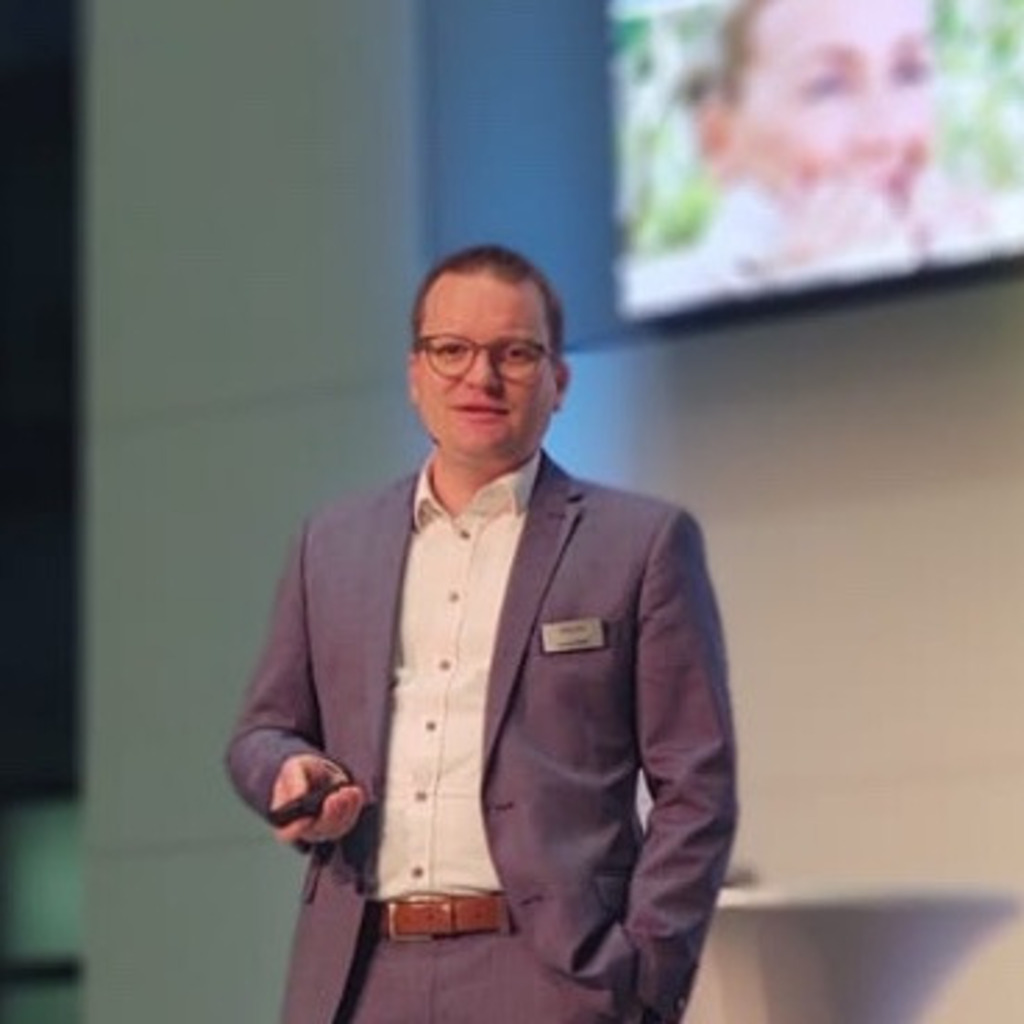 Manuel Walter - Bereichsleiter Leistungs- und Versorgungsmanagement ...