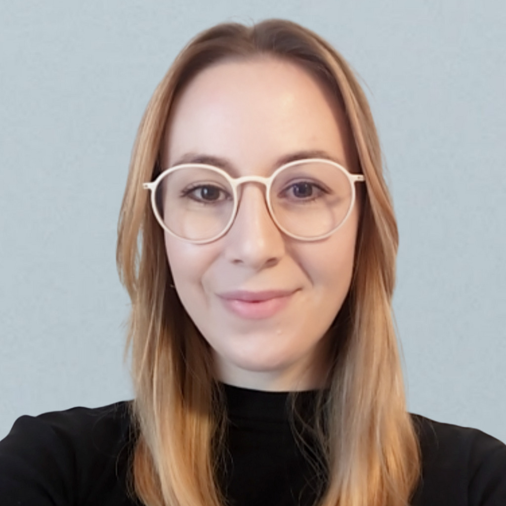 Sarah Reiter - UI/UX Designer and Researcher - Yoummday | XING