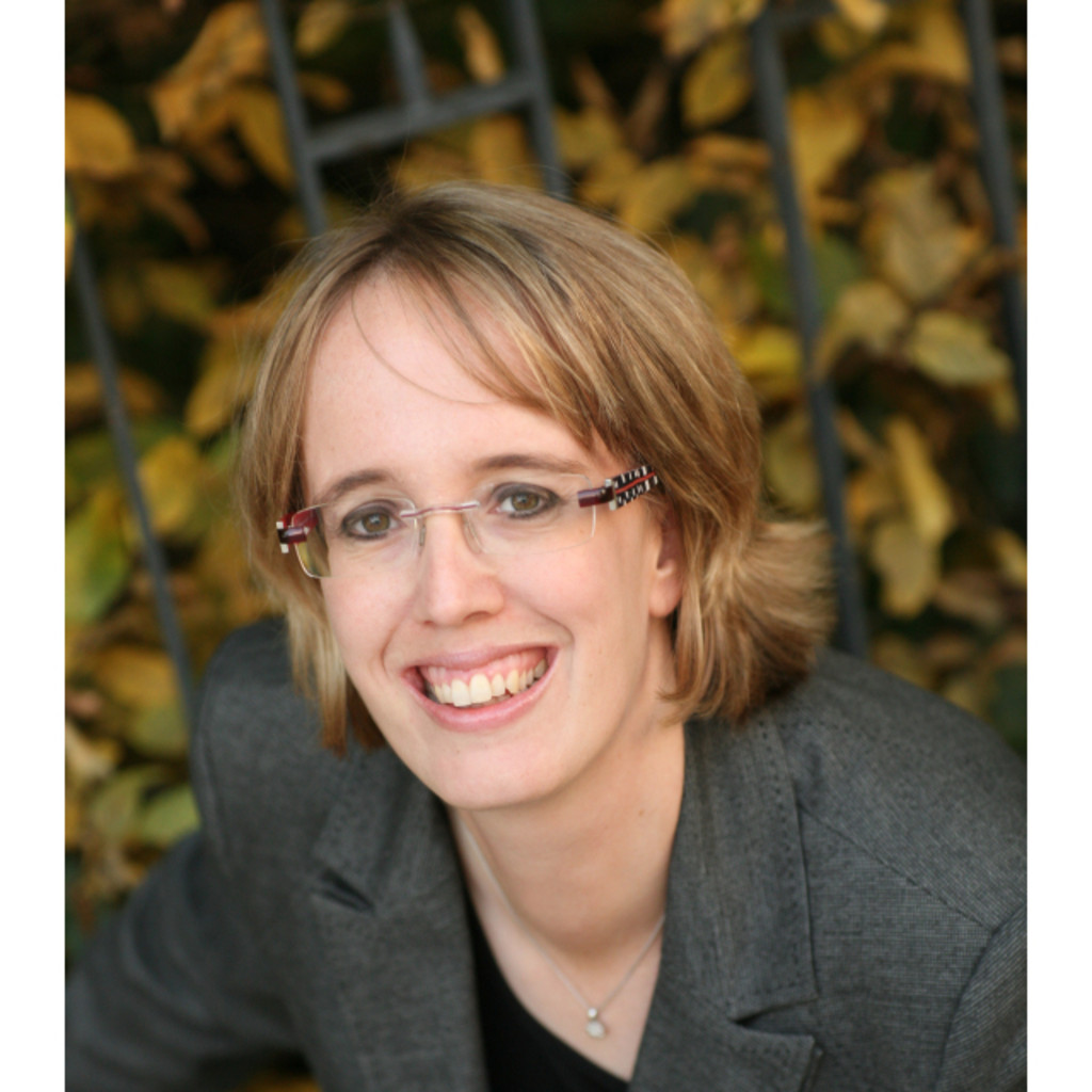 Andrea H lsmann Senior Account Manager Solutions Representative IBM Deutschland Financial andrea-h-lsmann-senior-account-manager-solutions-representative-ibm-deutschland-financial