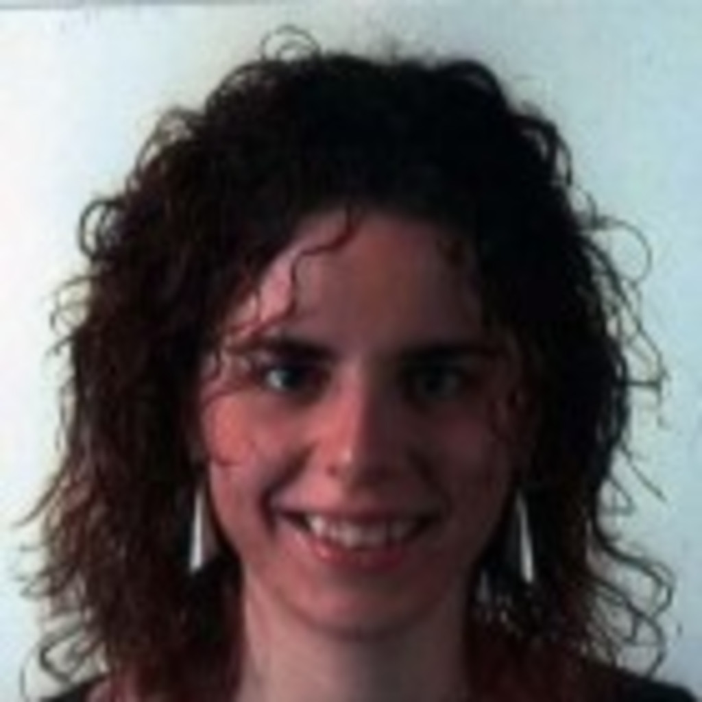 Marta Guiu Escarmena - Oficial 2a administrativa - Pintebé perruqueries ...