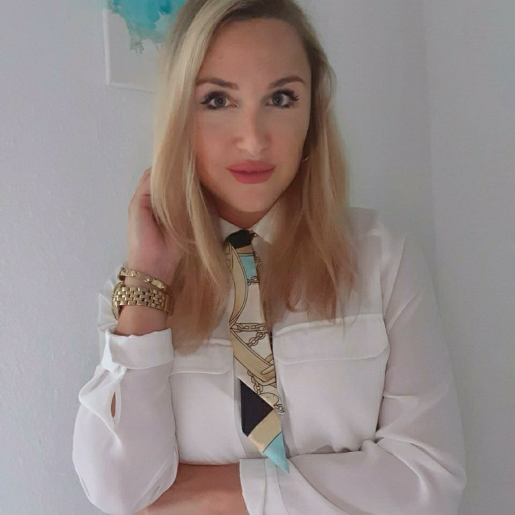 Laura Bender Wirtschaftsjuristin - Dozentin - TA Bildungszentrum GmbH ...