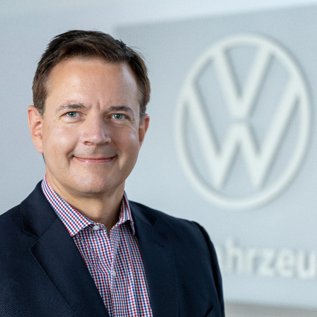 Chris Yan - Leiter Produktkommunikation und Sprecher Autonomous Driving ...