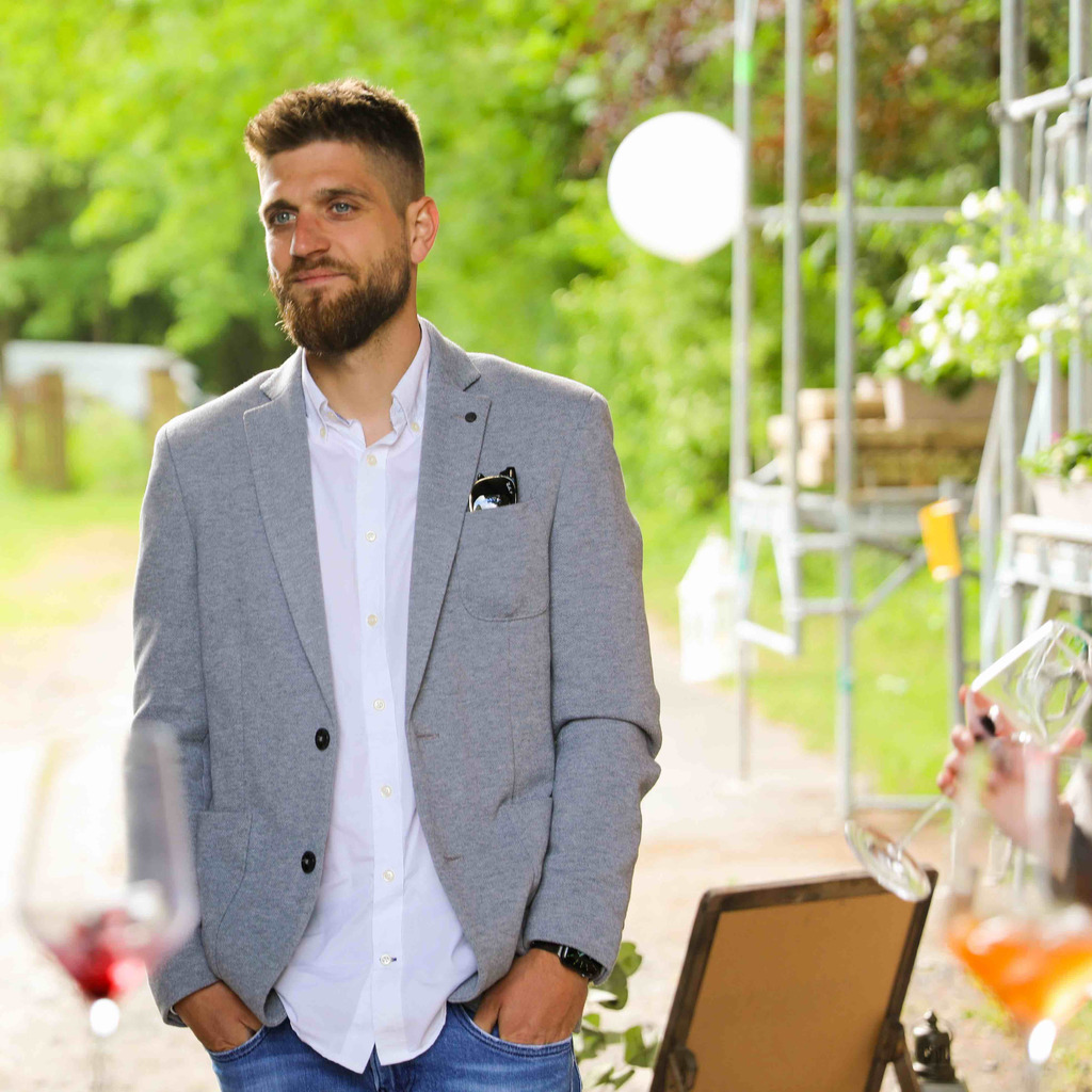 Nico Brehm - Betriebswirtschaftslehre - Fachhochschule des Mittelstandes (FHM) | XING