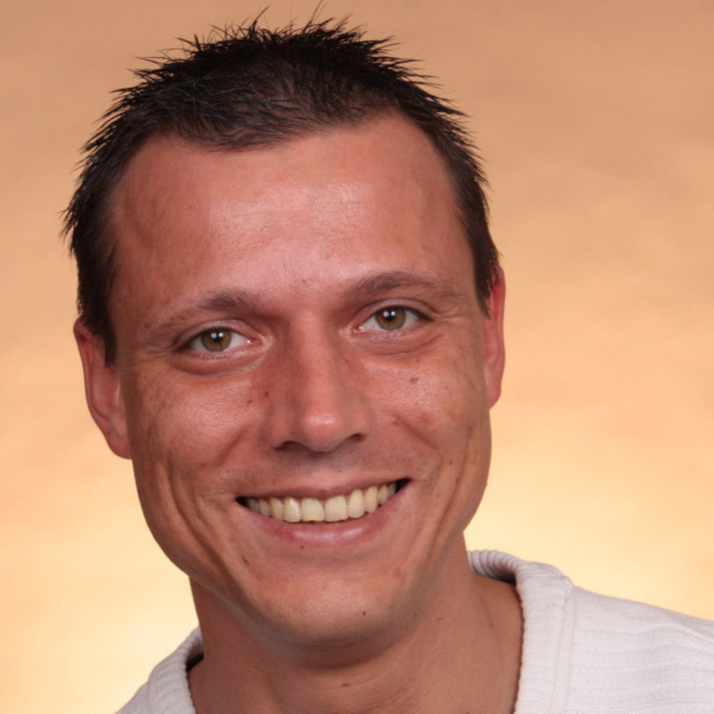 Ing. Thomas Jacobs - Sachverständiger für Aufzugsanlagen - TÜV Austria ...