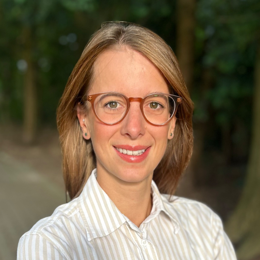 Kristina Buchta - Stellvertretende Verwaltungsleitung ...