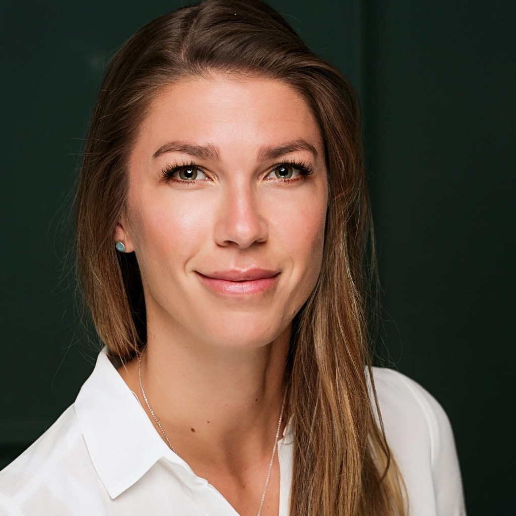 Saskia Schmidt - Mitarbeiterin der internen Revision im Bereich IT und ...