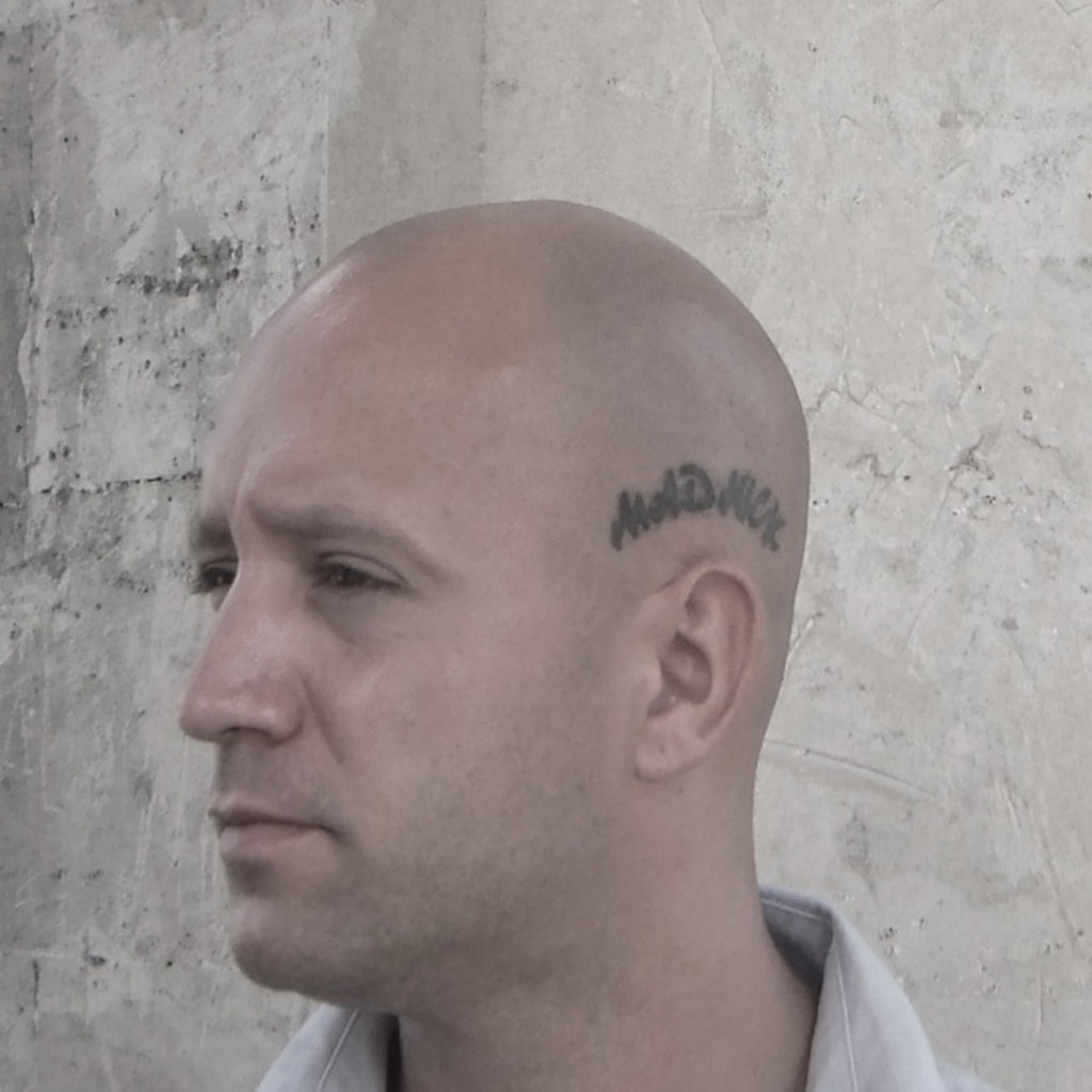 Nick Greger - Autor - Selbstständig | XING