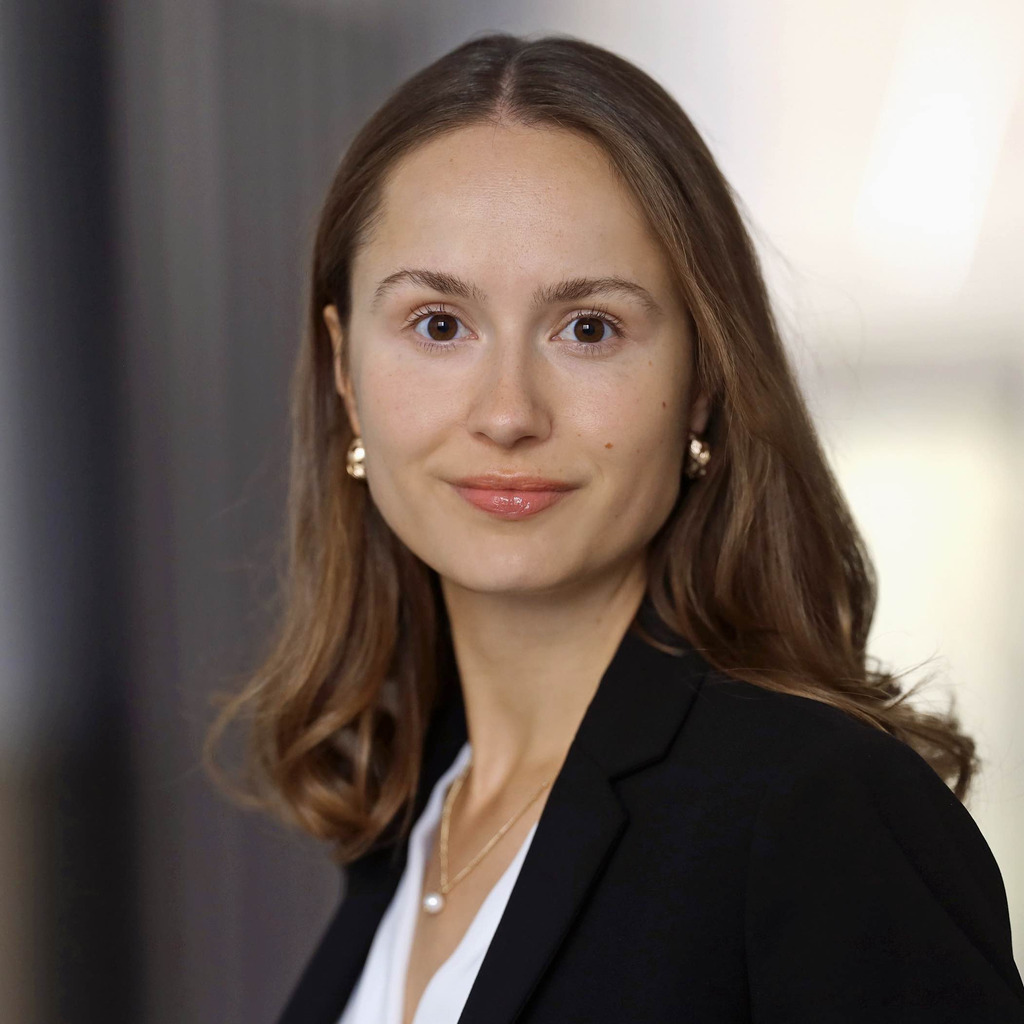 Lea Hartelt - Werkstudentin | Klinik für Orthopädie und Unfallchirurgie ...