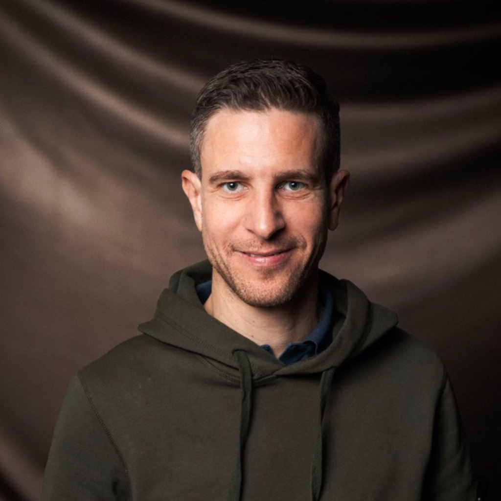 Mag. Florian Swatek - Vorstand für Finanz und Expansion - MPG GmbH | XING