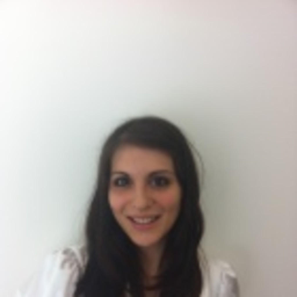 Sara De Lillo - Media Manager Junior - Binfo GmbH - IT services on ...