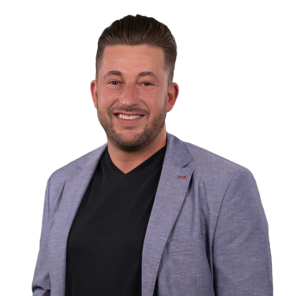 Benjamin Phillips - Geschäftsführer - Prior Immobilien GmbH & Co. KG | XING