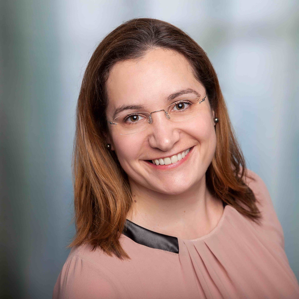 Natalie Hagemeier - Financial Control - Finance | XING