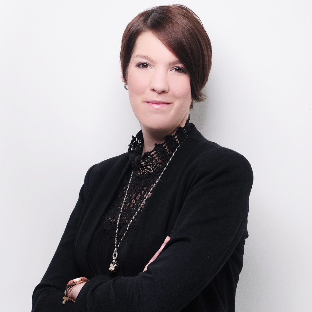 Daniela Bauer - Sachbearbeiterin Finanzen Bildungsprogramm ...